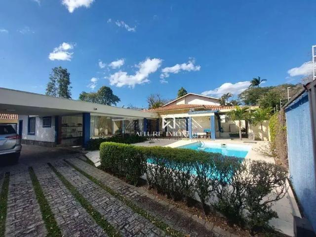 Casa / Sobrado para Venda em São José dos Campos/SP Jardim Esplanada 5 Quartos