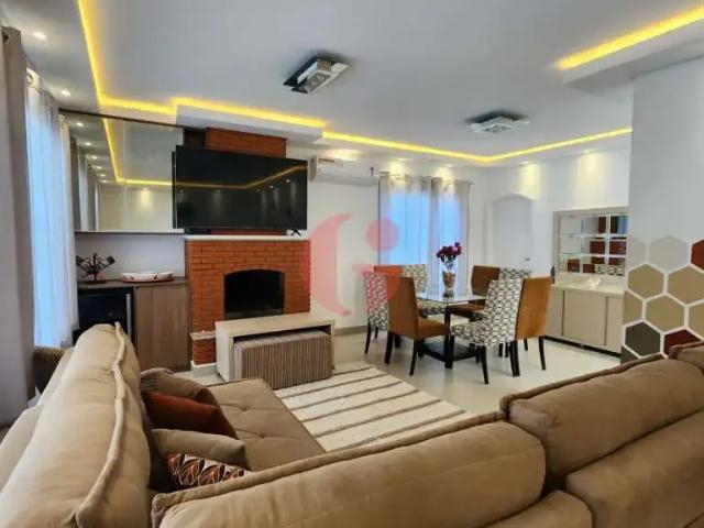 Casa / Sobrado para Venda em São José dos Campos/SP Jardim Esplanada 5 Quartos