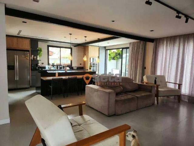 Casa / Sobrado para Venda em São José dos Campos/SP Jardim Esplanada 3 Quartos