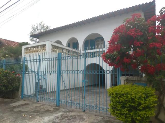 Casa / Sobrado para Venda em São José dos Campos/SP Jardim Esplanada 3 Quartos