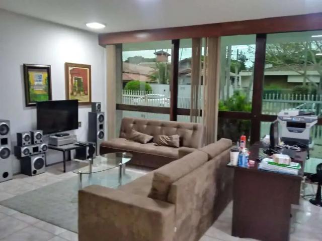 Casa / Sobrado para Venda em São José dos Campos/SP Jardim Esplanada 3 Quartos