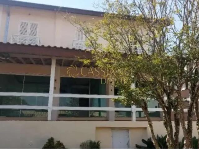 Casa / Sobrado para Venda em São José dos Campos/SP Jardim Esplanada 3 Quartos