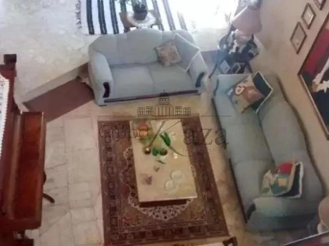 Casa / Sobrado para Venda em São José dos Campos/SP Jardim Esplanada II 4 Quartos