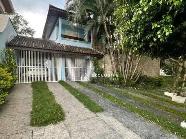 Casa / Sobrado para Venda em São José dos Campos/SP Jardim Esplanada II 4 Quartos