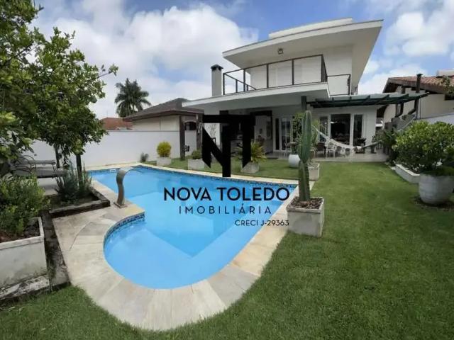 Casa / Sobrado para Venda em São José dos Campos/SP Jardim Esplanada II 4 Quartos