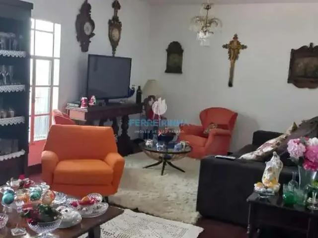 Casa / Sobrado para Venda em São José dos Campos/SP Jardim Esplanada II 4 Quartos