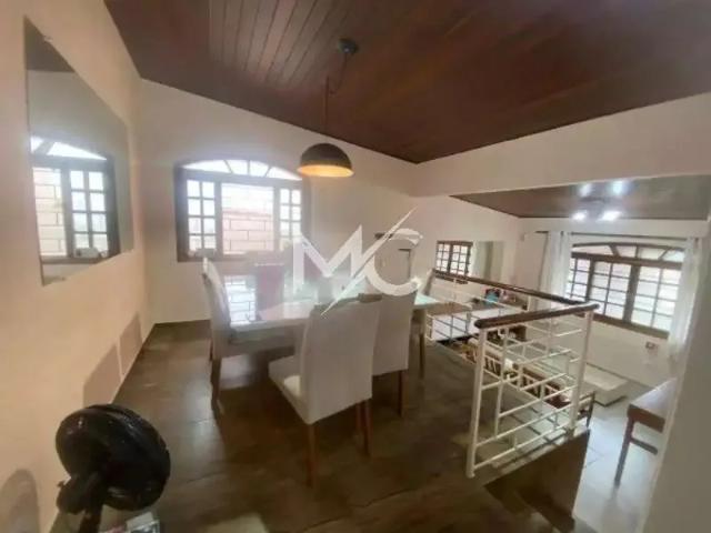 Casa / Sobrado para Venda em São José dos Campos/SP Jardim Esplanada II 4 Quartos