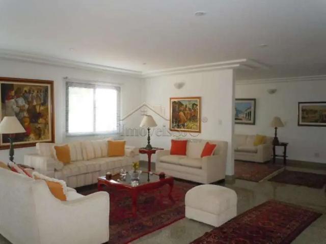 Casa / Sobrado para Venda em São José dos Campos/SP Jardim Esplanada II 4 Quartos