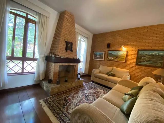 Casa / Sobrado para Venda em São José dos Campos/SP Jardim Esplanada II 7 Quartos