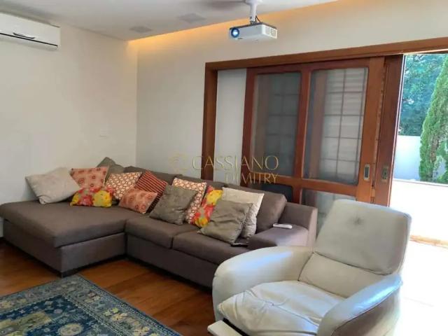 Casa / Sobrado para Venda em São José dos Campos/SP Jardim Esplanada II 3 Quartos