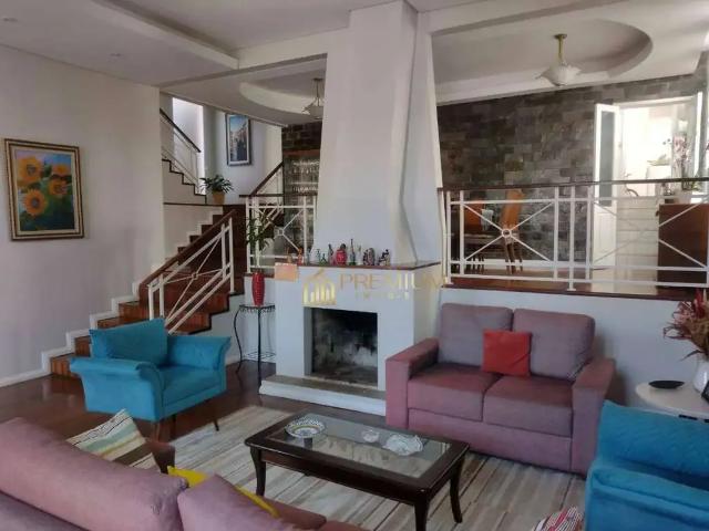 Casa / Sobrado para Venda em São José dos Campos/SP Jardim Esplanada II 3 Quartos