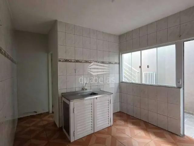 Casa / Sobrado para Venda em São José dos Campos/SP Jardim Pararangaba 3 Quartos