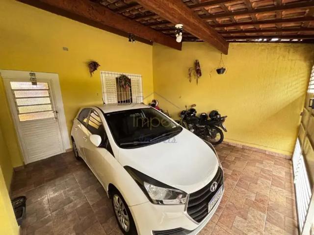Casa / Sobrado para Venda em São José dos Campos/SP Jardim Pararangaba 3 Quartos