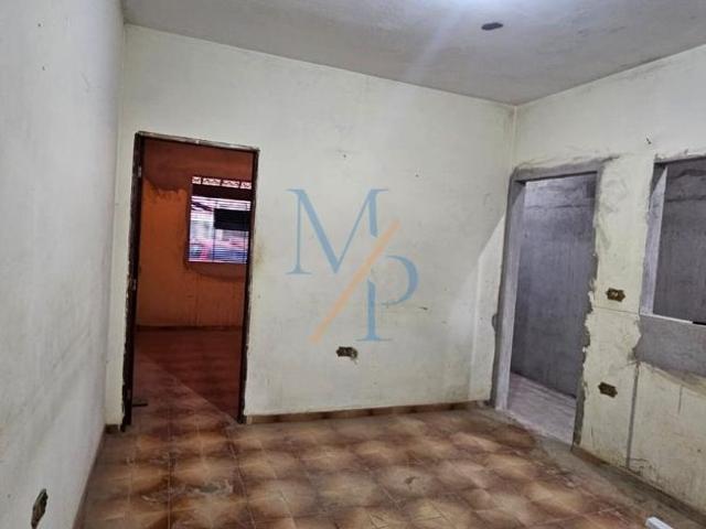 Casa / Sobrado para Venda em São José dos Campos/SP Jardim Portugal 3 Quartos