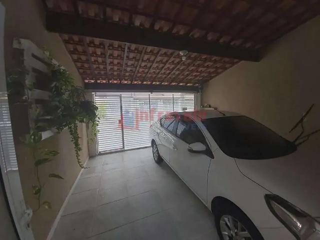 Casa / Sobrado para Venda em São José dos Campos/SP Jardim Portugal 3 Quartos