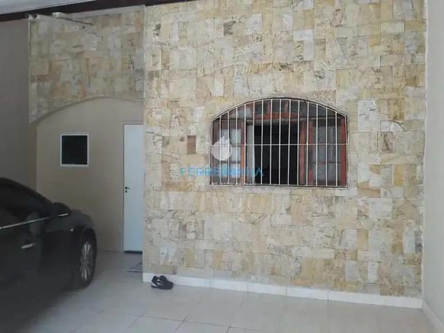 Casa / Sobrado para Venda em São José dos Campos/SP Jardim Portugal 4 Quartos
