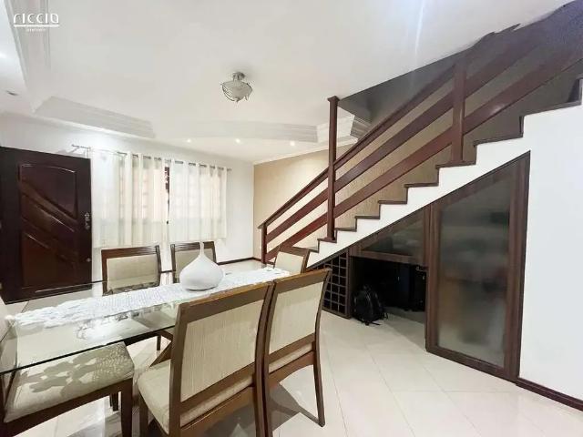 Casa / Sobrado para Venda em São José dos Campos/SP Jardim Sul 3 Quartos