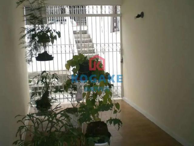 Casa / Sobrado para Venda em São José dos Campos/SP Jardim São Dimas 3 Quartos