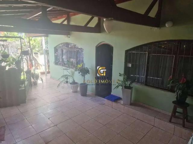 Casa / Sobrado para Venda em São José dos Campos/SP Jardim São Jorge 5 Quartos