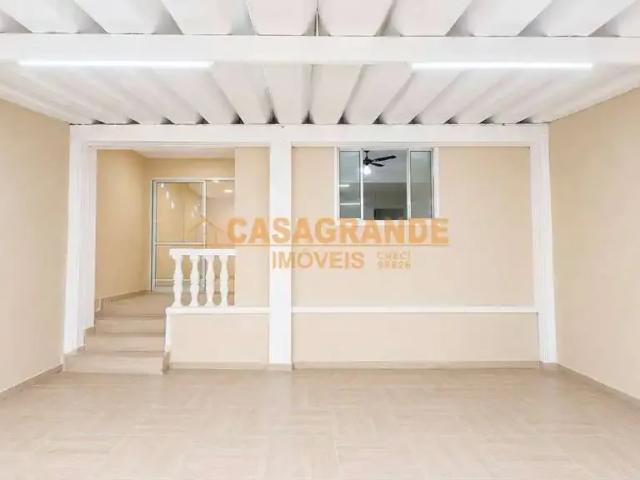 Casa / Sobrado para Venda em São José dos Campos/SP Jardim São Jorge 3 Quartos