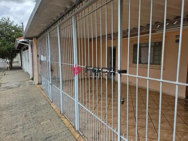 Casa / Sobrado para Venda em São José dos Campos/SP Jardim São José Centro 3 Quartos