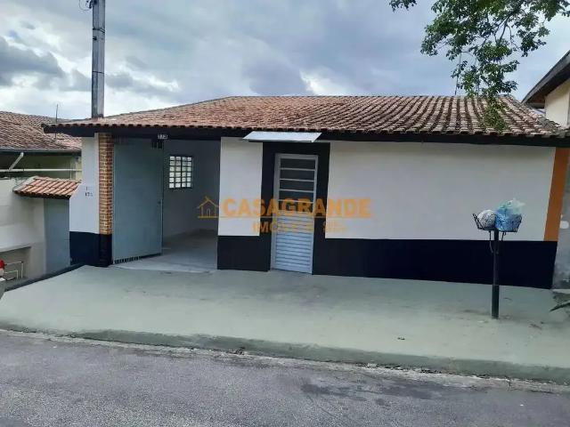 Casa / Sobrado para Venda em São José dos Campos/SP Jardim São Judas Tadeu 4 Quartos