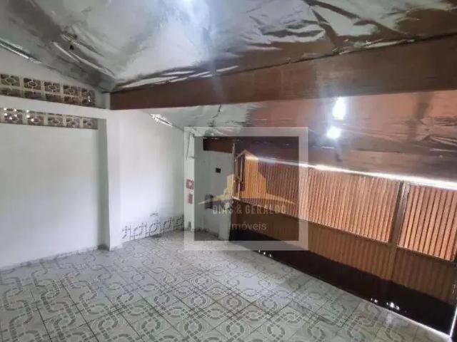 Casa / Sobrado para Venda em São José dos Campos/SP Jardim São Judas Tadeu 3 Quartos