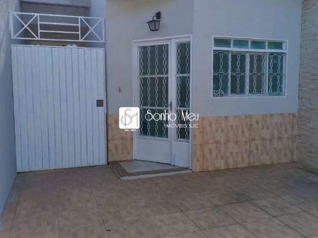 Casa / Sobrado para Venda em São José dos Campos/SP Jardim São Leopoldo 3 Quartos