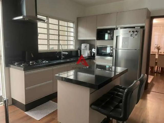 Casa / Sobrado para Venda em São José dos Campos/SP Jardim Santa Inês I 3 Quartos