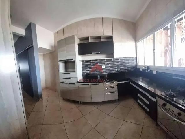 Casa / Sobrado para Venda em São José dos Campos/SP Jardim Santa Luzia 3 Quartos