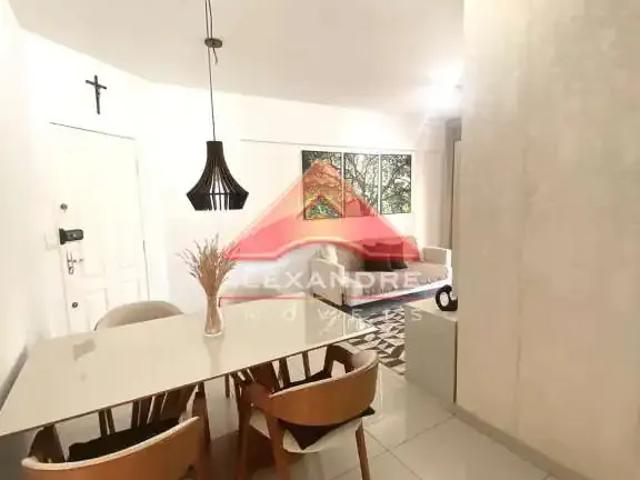 Casa / Sobrado para Venda em São José dos Campos/SP Jardim Satélite 3 Quartos