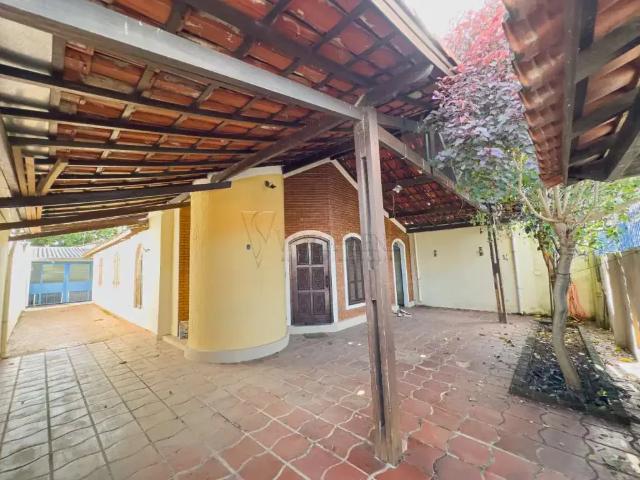 Casa / Sobrado para Venda em São José dos Campos/SP Jardim Satélite 3 Quartos