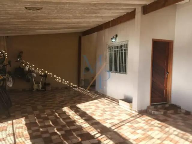 Casa / Sobrado para Venda em São José dos Campos/SP Jardim Satélite 3 Quartos