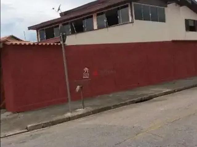 Casa / Sobrado para Venda em São José dos Campos/SP Jardim Satélite 5 Quartos