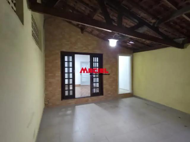Casa / Sobrado para Venda em São José dos Campos/SP Jardim Três José 3 Quartos