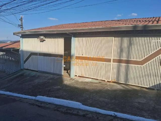 Casa / Sobrado para Venda em São José dos Campos/SP Jardim Três José 3 Quartos