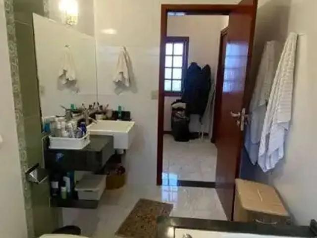 Casa / Sobrado para Venda em São José dos Campos/SP Jardim Uirá 4 Quartos