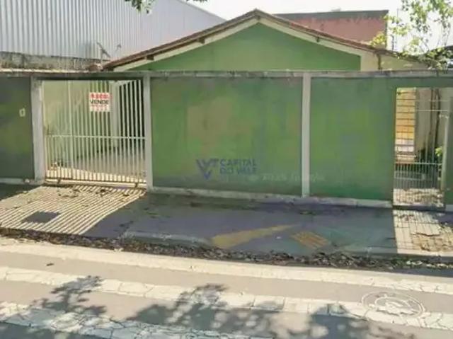 Casa / Sobrado para Venda em São José dos Campos/SP Jardim Vale do Sol 4 Quartos