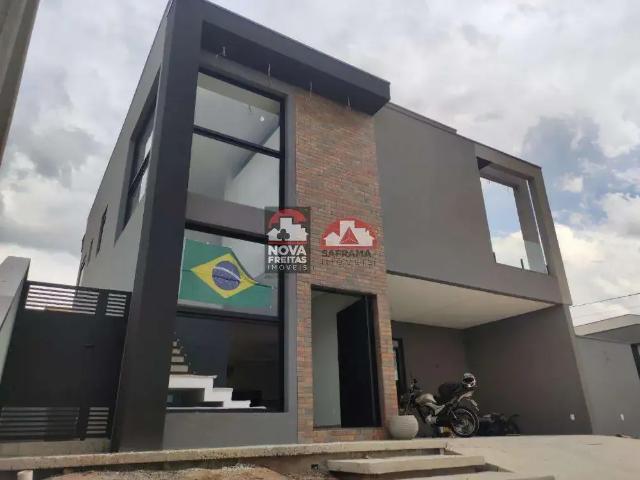 Casa / Sobrado para Venda em São José dos Campos/SP Loteamento Floresta 4 Quartos