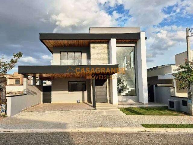 Casa / Sobrado para Venda em São José dos Campos/SP Loteamento Floresta 4 Quartos