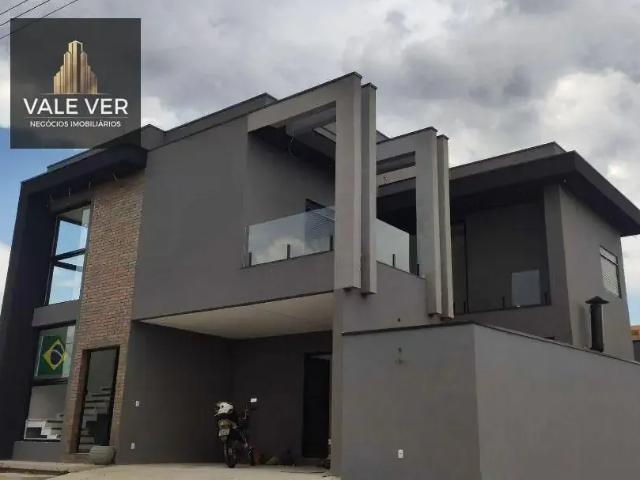 Casa / Sobrado para Venda em São José dos Campos/SP Loteamento Floresta 4 Quartos