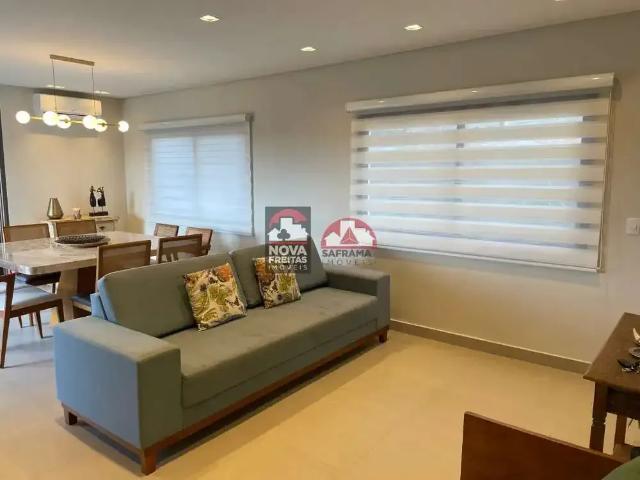 Casa / Sobrado para Venda em São José dos Campos/SP Loteamento Floresta 4 Quartos