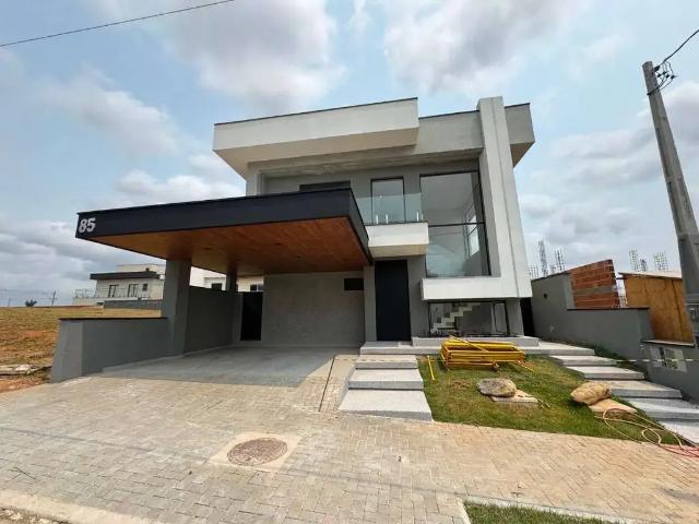 Casa / Sobrado para Venda em São José dos Campos/SP Loteamento Floresta 3 Quartos