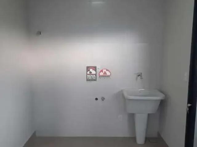 Casa / Sobrado para Venda em São José dos Campos/SP Loteamento Floresta 3 Quartos