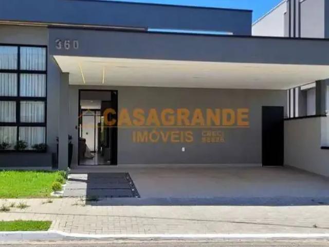 Casa / Sobrado para Venda em São José dos Campos/SP Loteamento Floresta 3 Quartos