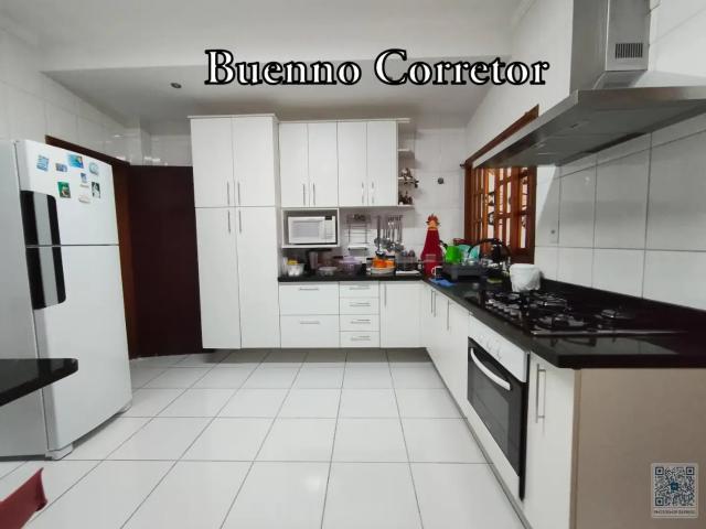 Casa / Sobrado para Venda em São José dos Campos/SP Loteamento Residencial Vista Linda 3 Quartos