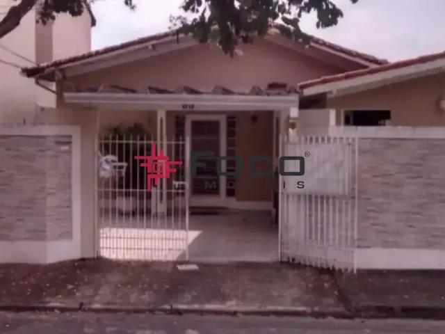 Casa / Sobrado para Venda em São José dos Campos/SP Monte Castelo 4 Quartos