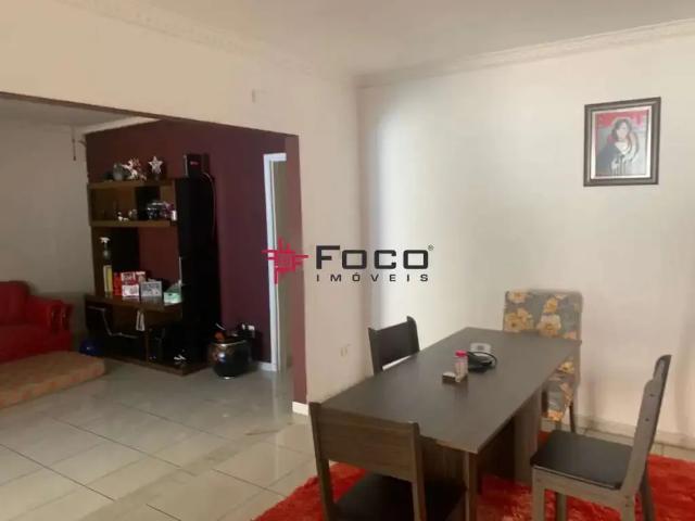 Casa / Sobrado para Venda em São José dos Campos/SP Monte Castelo 4 Quartos