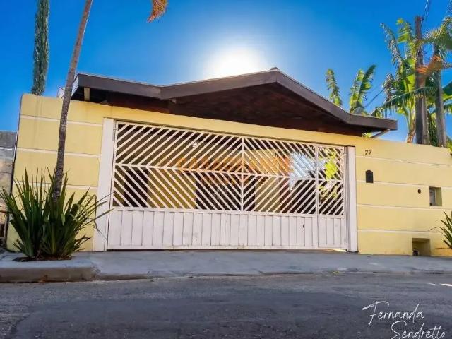Casa / Sobrado para Venda em São José dos Campos/SP Monte Castelo 4 Quartos
