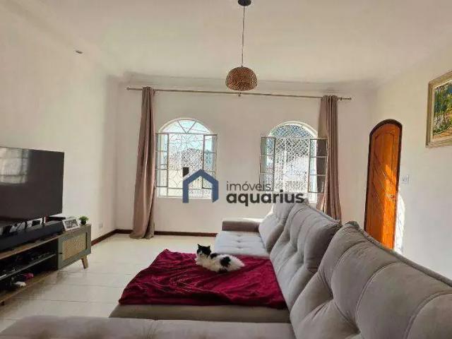 Casa / Sobrado para Venda em São José dos Campos/SP Monte Castelo 3 Quartos